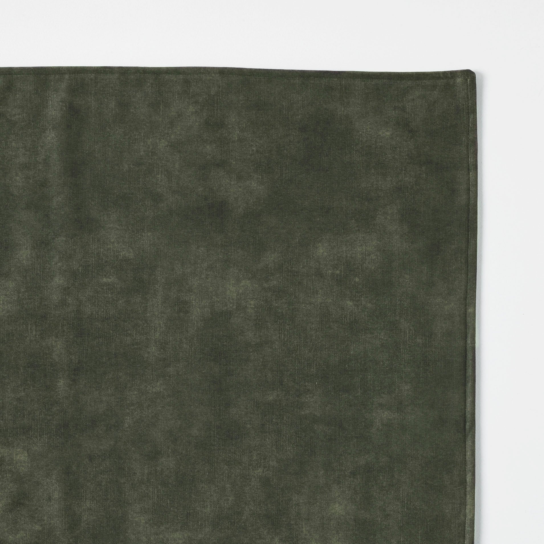 Thread Design Additional Velvet Slipcover