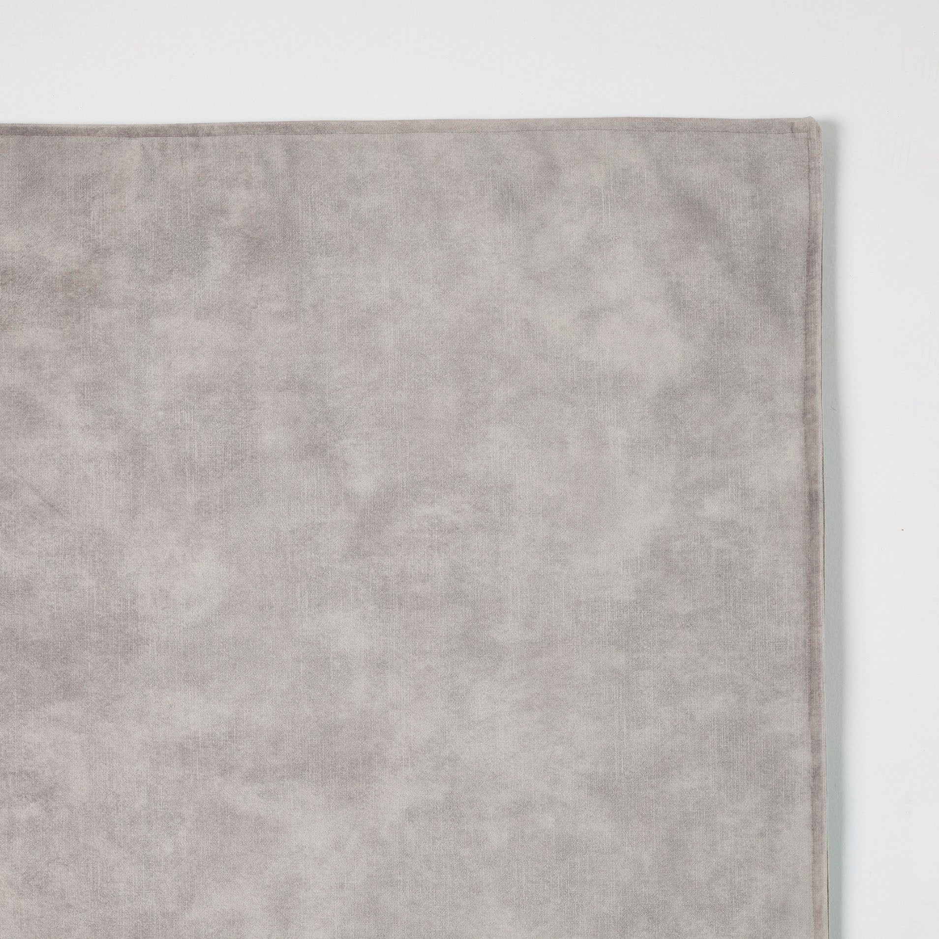 Thread Design Additional Velvet Slipcover