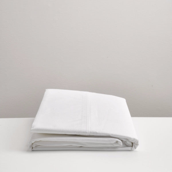 Thread Design White Cotton Flat Sheet