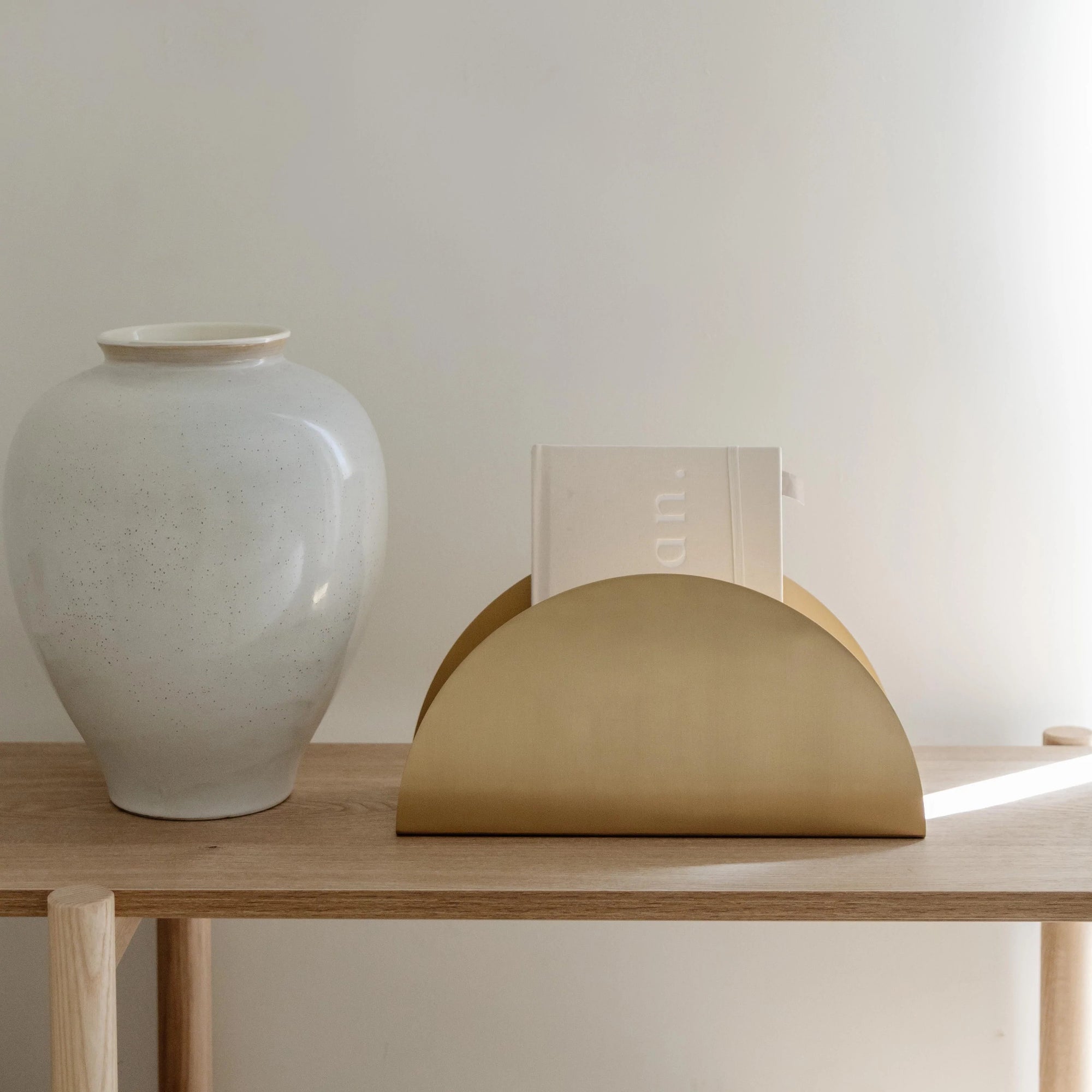 Brass Book Holder – Thread Design